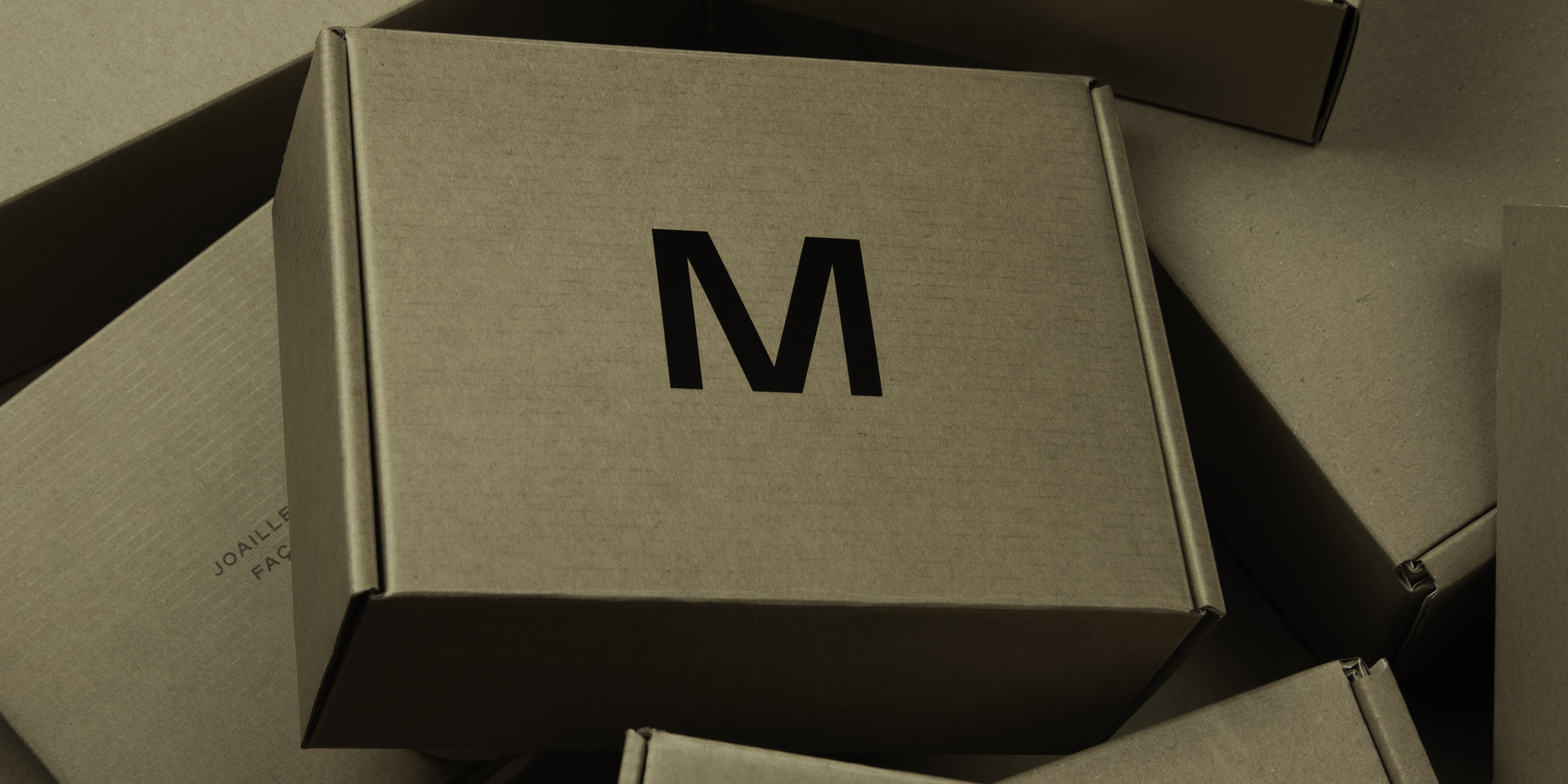 Boite d'expédition luxe - Max Luxury Packaging